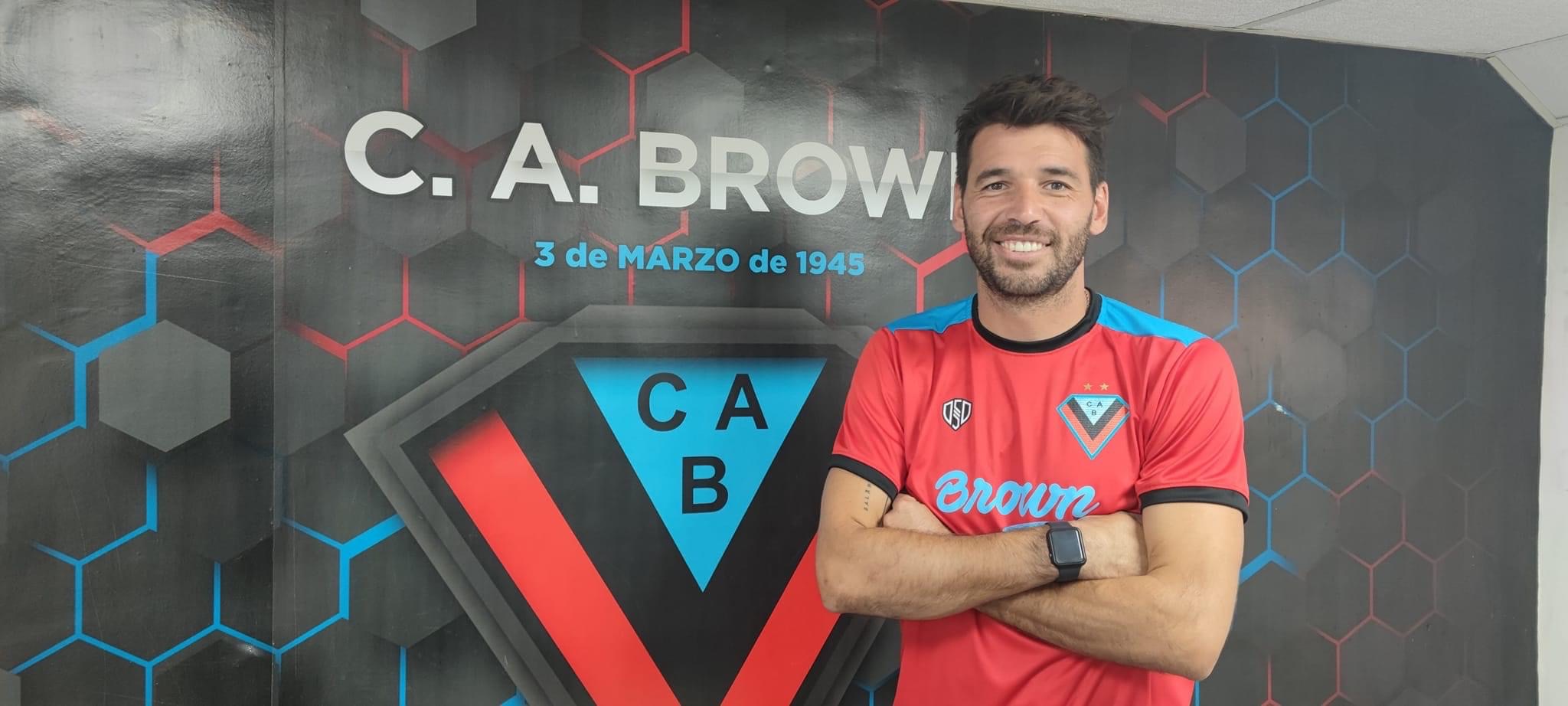 Éxodo de arqueros en Estudiantes: Adrian Peralta a Brown de Adrogué ...